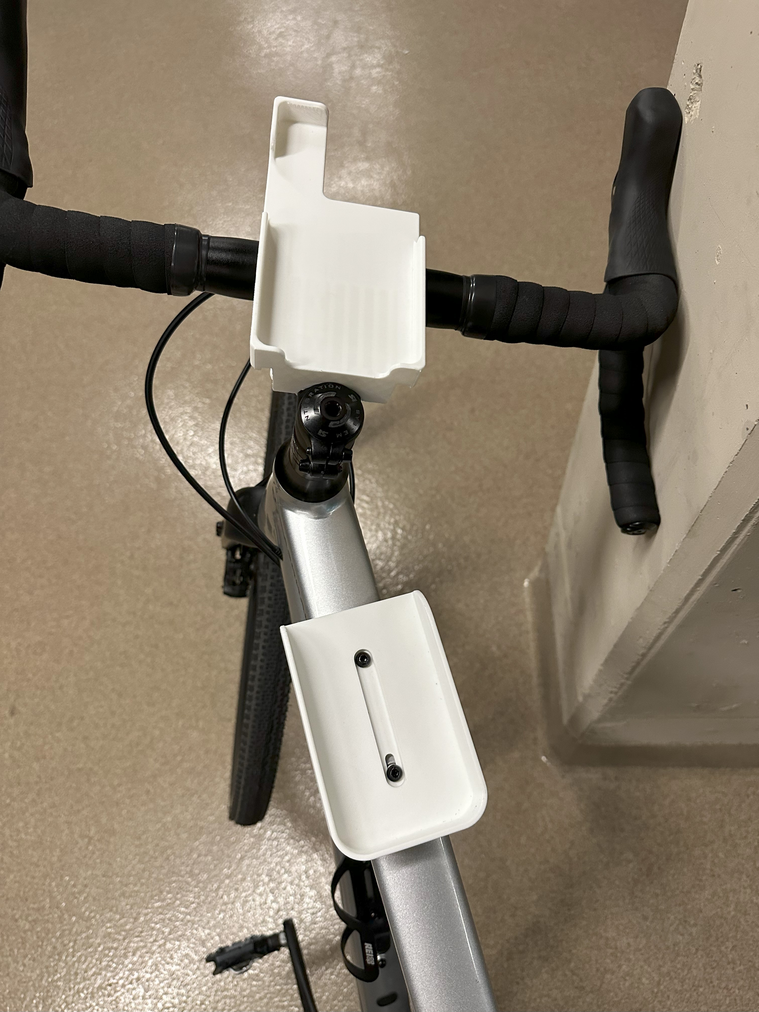 Alex Hadidi - Cycling Mounts